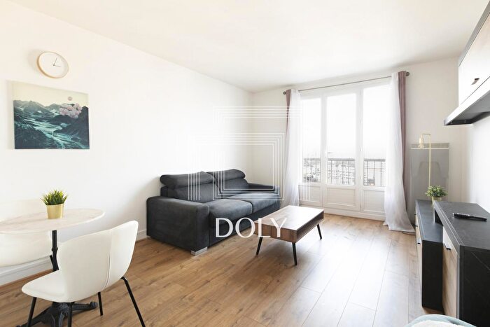 Appartement 1 pièce à vendre à Issy-les-Moulineaux, Les Epinettes, Le Fort, Les Hauts d'Issy