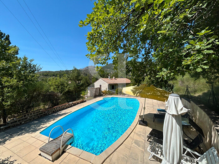 Maison à vendre - Buis-les-Baronnies - 7 pièces - 6 chambres