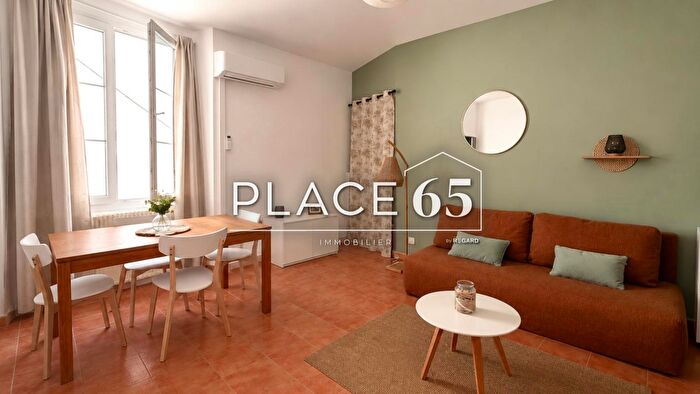 Nîmes, Ecusson, Arènes - Appartement 2 pièces à louer