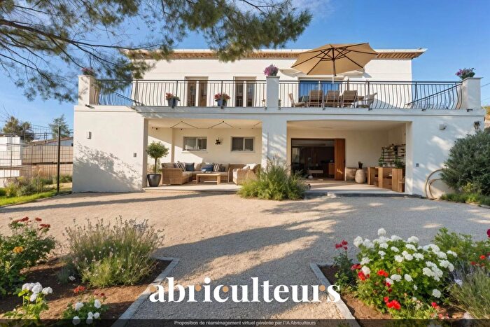 Maison 4 pièces à vendre à Éguilles