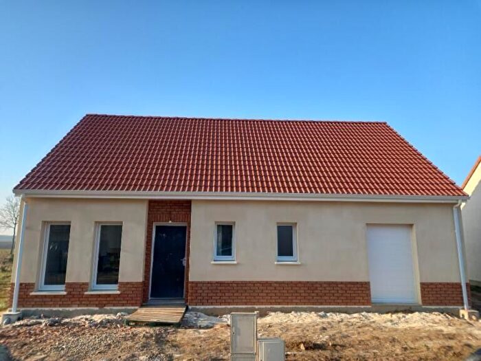 Maison à vendre - Fresneaux-Montchevreuil - 5 pièces - 3 chambres