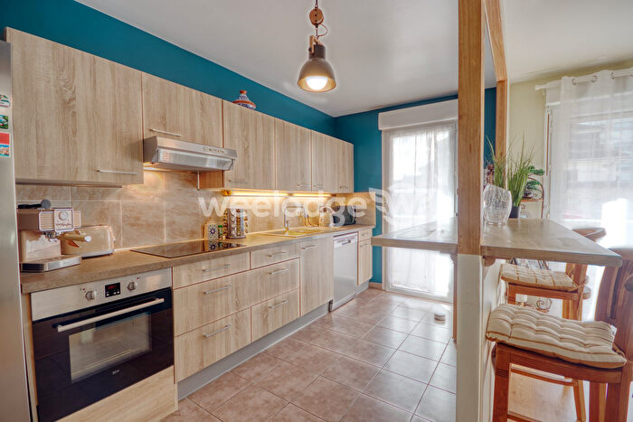 Appartement à vendre - Évreux - 4 pièces - 3 chambres