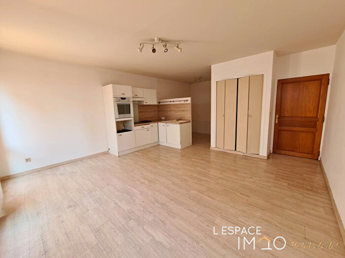 Appartement 1 pièce à Cavaillon, Centre-ville, à vendre