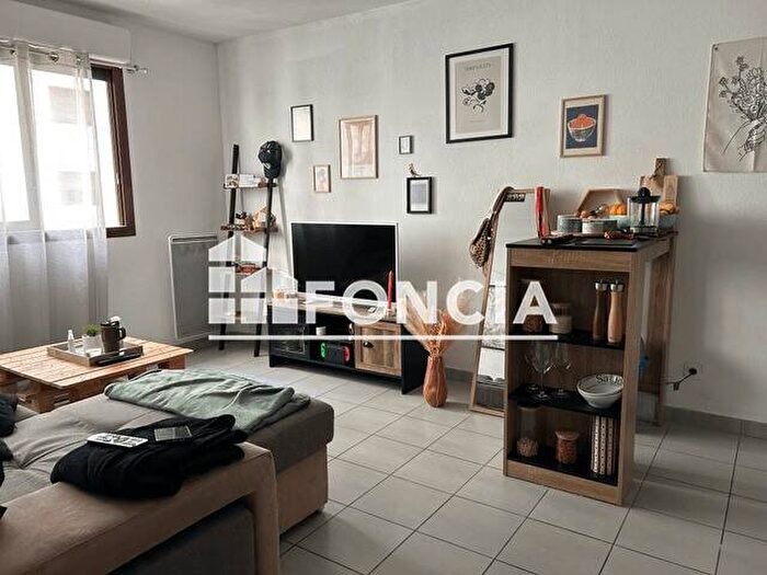 Appartement 2 pièces à Clémenceau, Perpignan, à louer