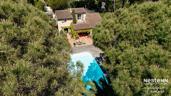 Maison à vendre - Saint-Tropez, Canebiers, Moutte, Capon - 7 pièces - 4 chambres