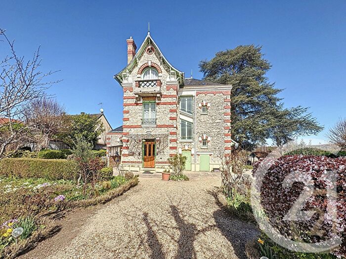 Maison à vendre - Veneux-les-Sablons - 8 pièces - 6 chambres