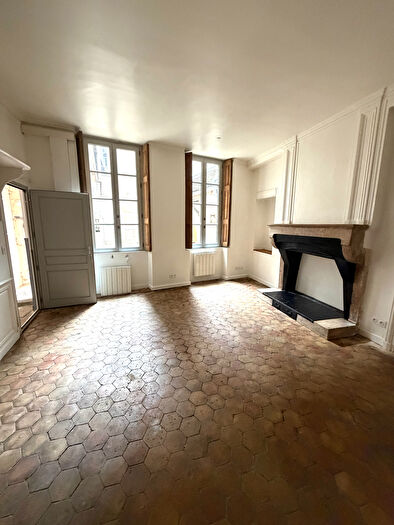 Appartement à louer - Beaune, Centre-ville - 1 pièce