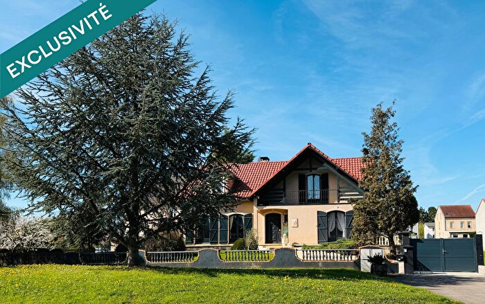 Maison à vendre - Hettange-Grande - 6 pièces - 3 chambres