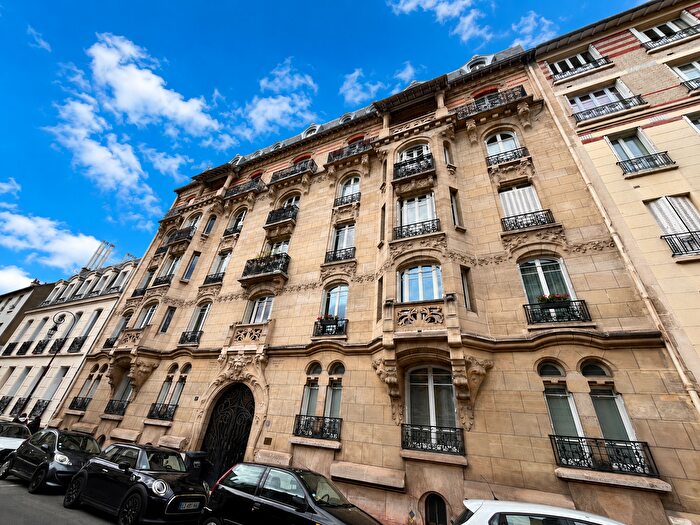 Charenton-le-Pont, Centre ancien : Appartement 5 pièces à vendre