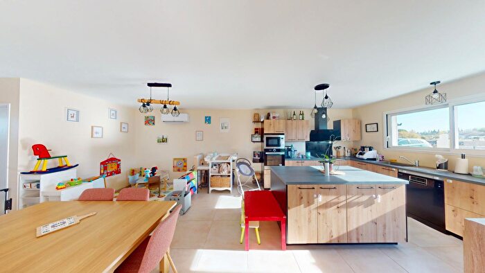 Maison à vendre - Villeneuve-la-Comptal - 4 pièces - 3 chambres