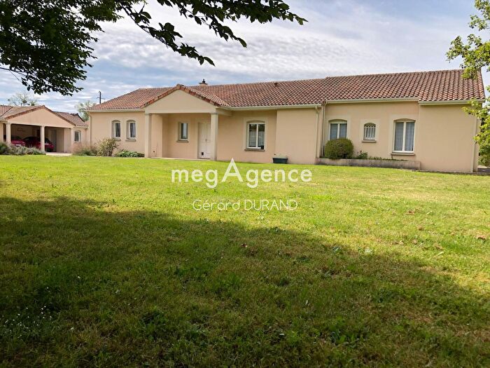 Pleumartin : Maison 7 pièces à vendre