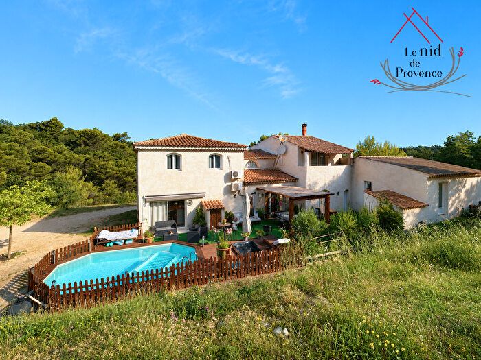 Valréas : Maison 8 pièces à vendre