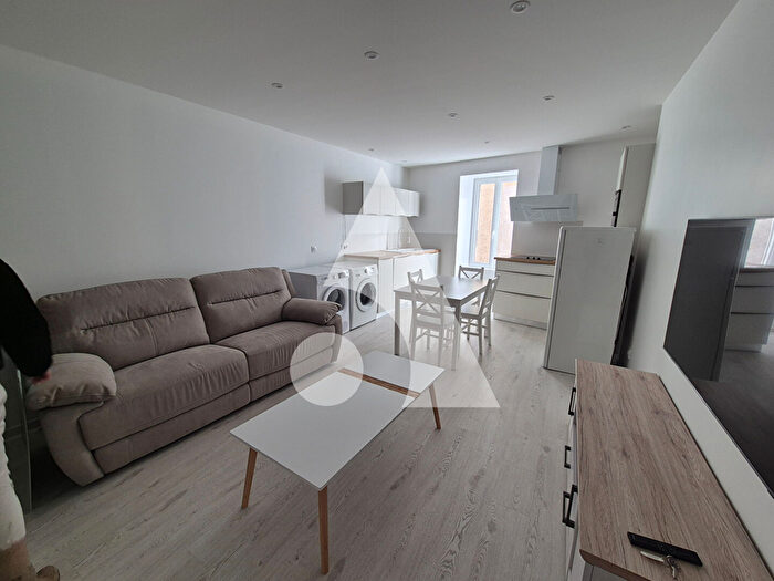 Maison à vendre - Aubenas, Centre-ville - 3 pièces - 2 chambres