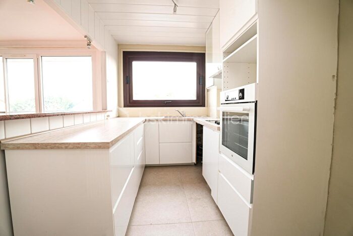 Appartement à vendre - Les Pavillons-sous-Bois, Centre-ville, Basoche - 3 pièces - 2 chambres