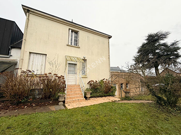 Maison à vendre - Ploërmel - 6 pièces - 4 chambres