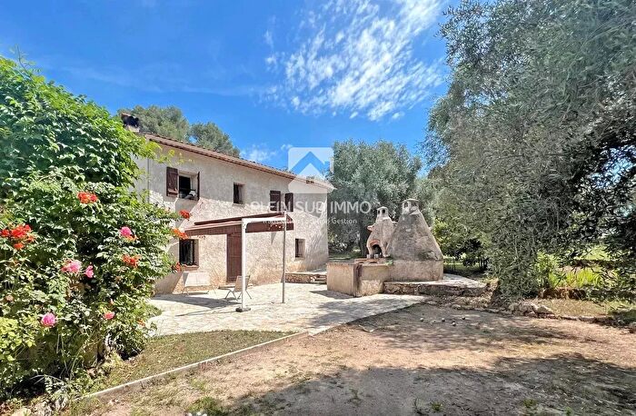 Maison 4 pièces à vendre - Roquefort-les-Pins