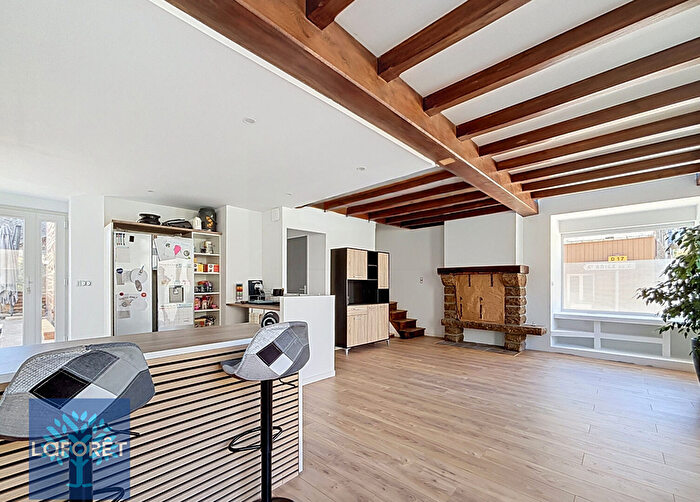 Maison 8 pièces à vendre à Coglès