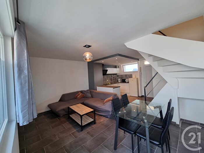 Appartement à louer - Tarbes, Centre-ville - 3 pièces - 2 chambres