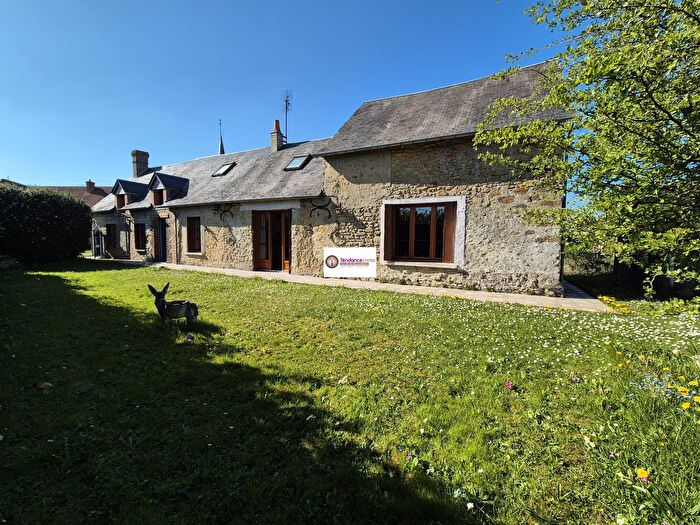 Maison à vendre - Le Mêle-sur-Sarthe - 6 pièces - 5 chambres