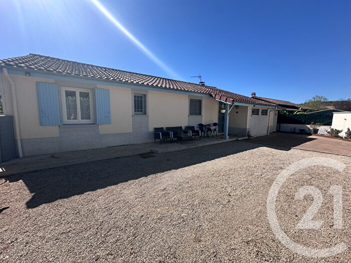 Maison 4 pièces à Villieu-Loyes-Mollon, à vendre