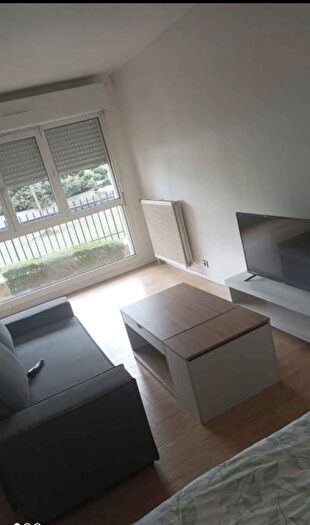 Appartement à louer - Évry, Les Aunettes - 1 pièce
