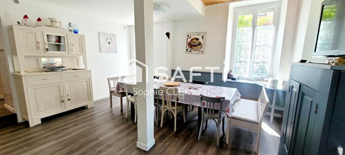 Maison à vendre - Bagnères-de-Luchon - 6 pièces - 5 chambres