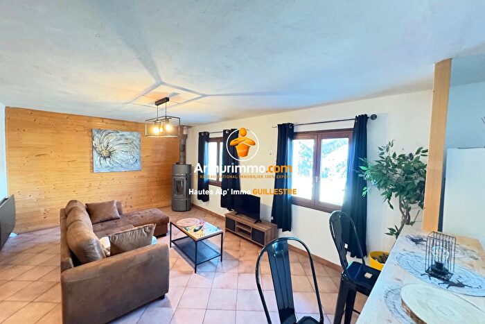 Maison à vendre - Saint-Véran - 5 pièces - 4 chambres