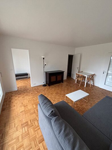 Appartement à louer - Bernard de Jussieu, Versailles - 2 pièces - 1 chambre