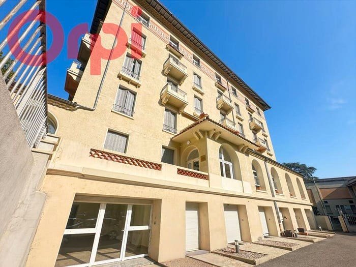 Appartement 3 pièces à louer à Vals-les-Bains