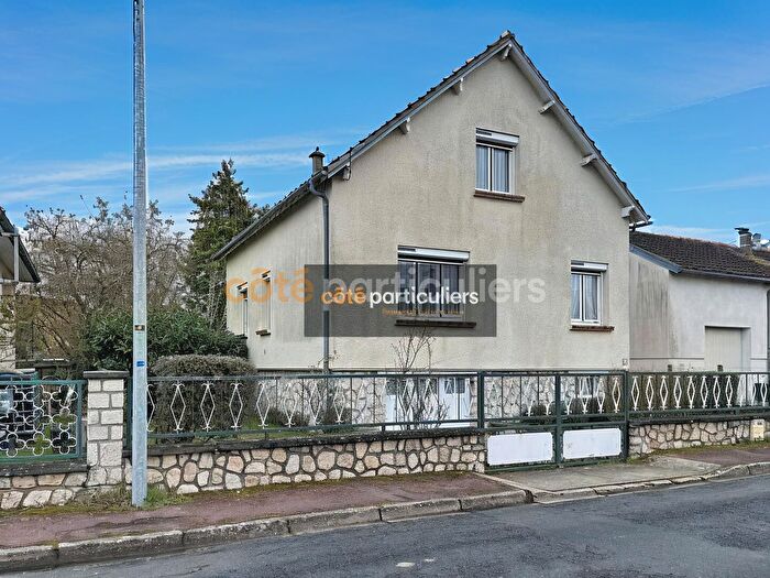 Maison à vendre - Villemandeur - 5 pièces - 4 chambres