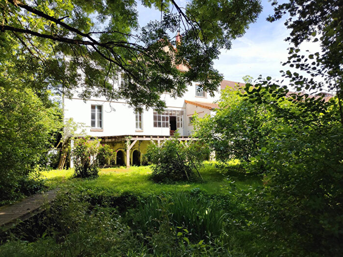 Maison à vendre - Loches - 6 pièces - 3 chambres