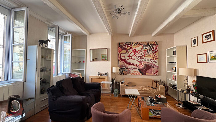 Maison 4 pièces à vendre à Rochefort, Centre-ville