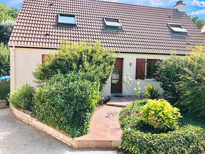 Maison à vendre - Le Mée-sur-Seine, Les Courtilleraies Sud - 6 pièces - 4 chambres