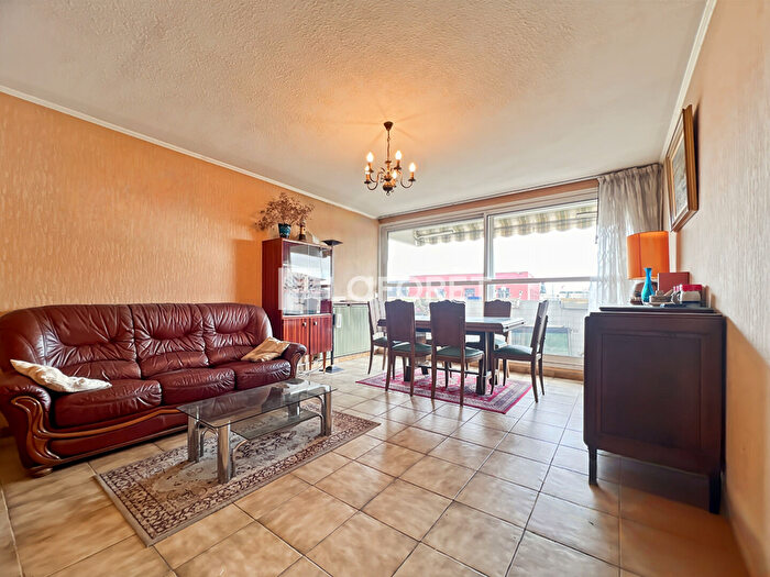 Appartement à vendre - Nîmes, collines - 4 pièces - 3 chambres