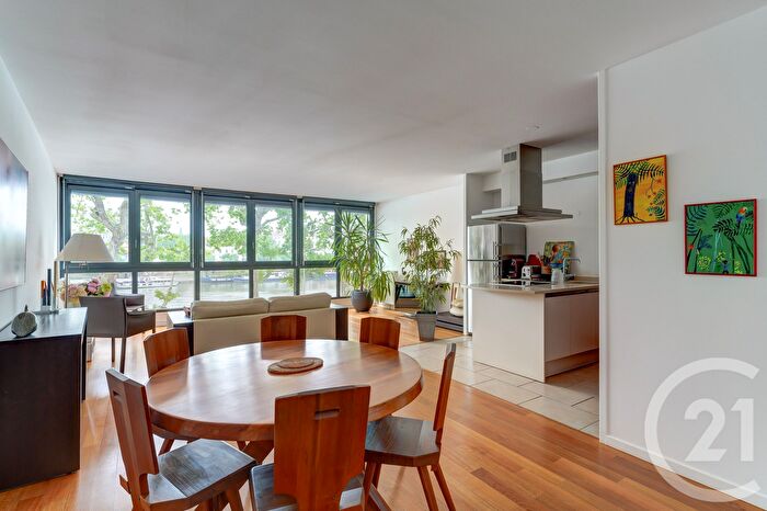 Appartement à louer - Lyon e , Quartiers anciens - 3 pièces - 2 chambres