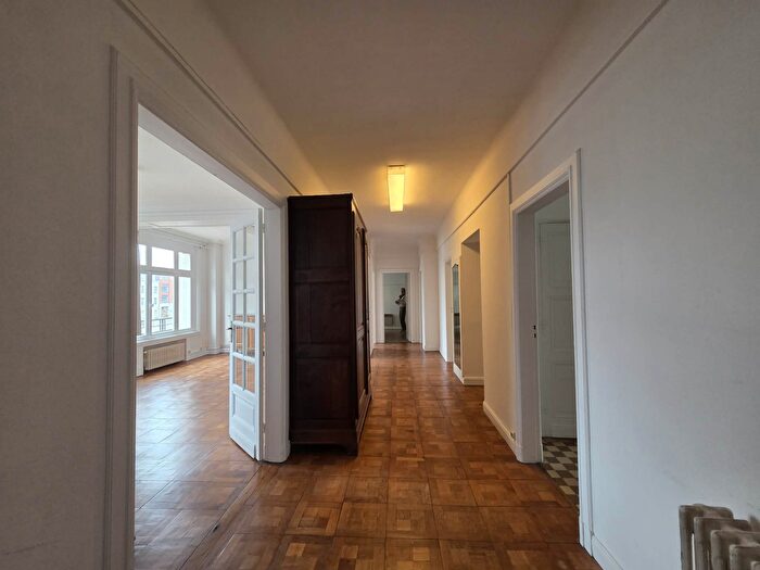 Appartement à vendre - Lille - 5 pièces - 3 chambres