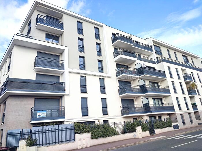 Appartement à vendre - Savigny-sur-Orge, Plateau - 3 pièces - 2 chambres