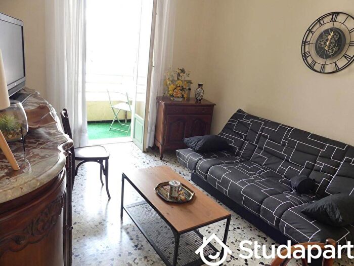 Appartement à louer - Trachel, Nice - 1 pièce - 2 chambres