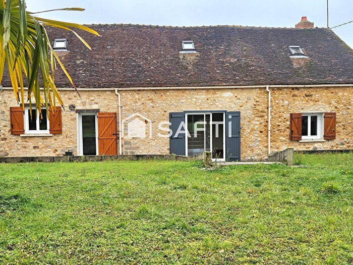 Maison à vendre - Villemer - 6 pièces - 4 chambres