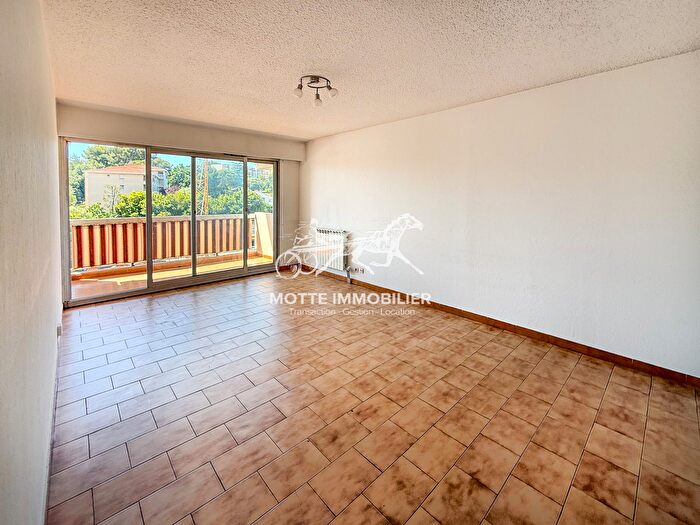 Antibes, Rastines, Super Antibes, Laval, La Fontonne : Appartement 3 pièces à vendre