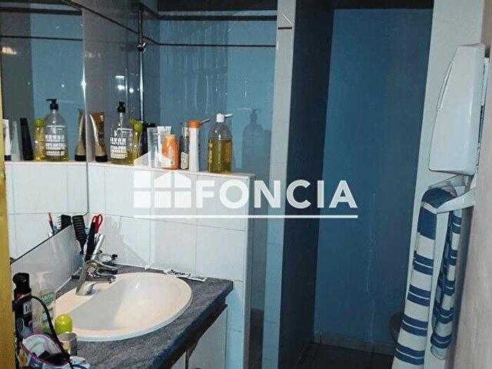 Appartement à louer - Magnanen-Teinturiers, Avignon - 2 pièces - 1 chambre