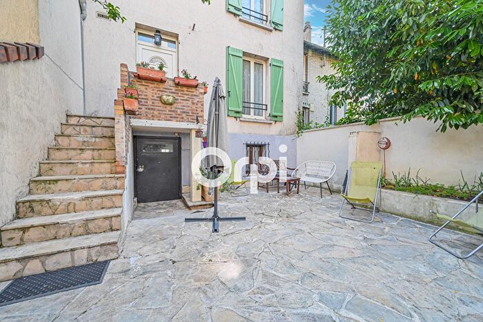 Maison à vendre - Rosny-sous-Bois, Centre-ville - 6 pièces - 5 chambres