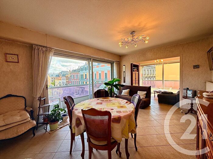 Appartement 3 pièces à Tarbes, Centre-ville, à vendre