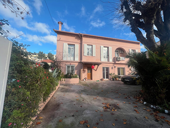 Maison à vendre - Toulon, Le Mourillon, La Mitre, Fort Lamalgue - 15 pièces - 9 chambres