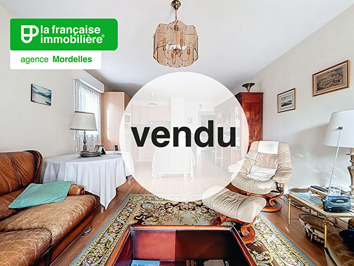 Appartement à vendre - Bréal-sous-Montfort - 3 pièces - 2 chambres