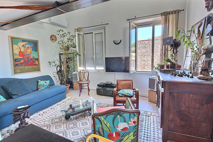 Appartement à vendre - Marseille e , Montredon - 2 pièces - 1 chambre