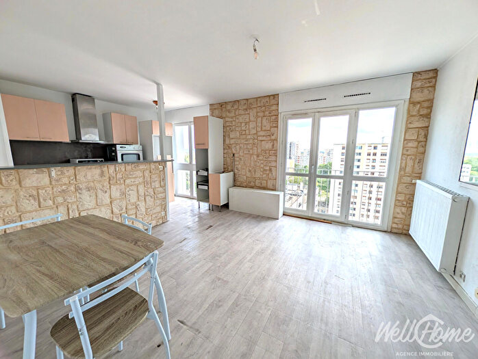 Appartement 2 pièces à vendre - Saint-Ouen-lAumône, Centre-ville, Prairie