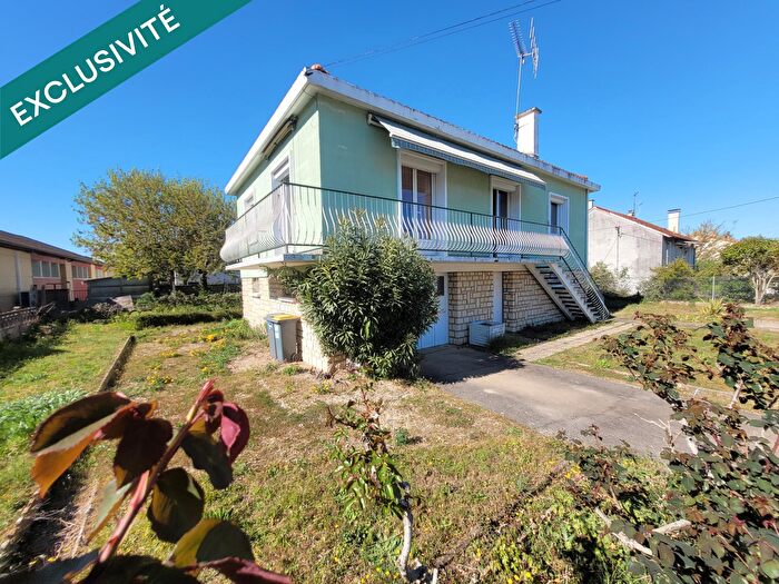 Chasseneuil-du-Poitou : Maison 5 pièces à vendre
