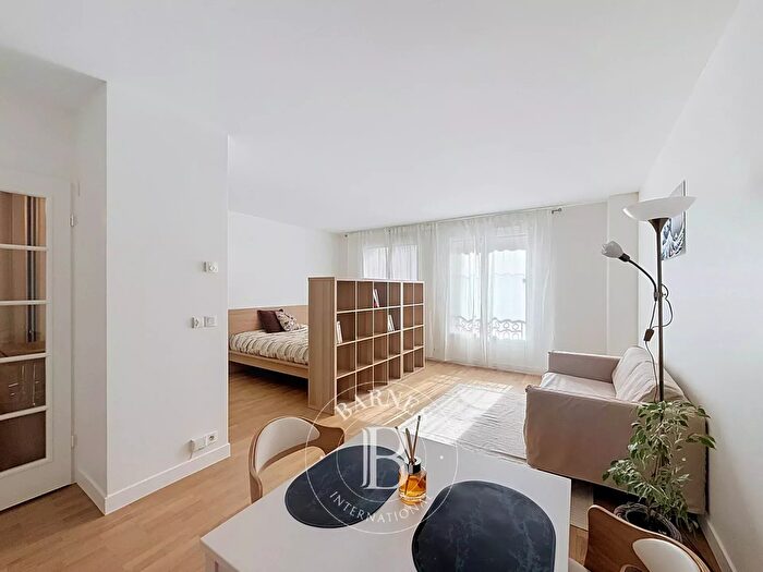 Neuilly-sur-Seine, Plaine des Sablons : Appartement 1 pièce à louer