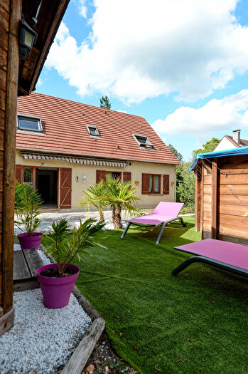 Maison à vendre - Saint-Fargeau-Ponthierry - 7 pièces - 5 chambres